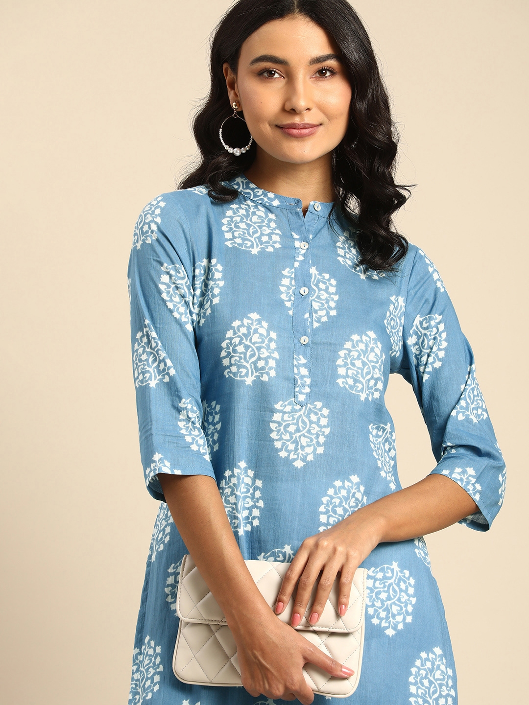 Buy All About You Women Blue And White Ethnic Motifs Printed Pure Cotton