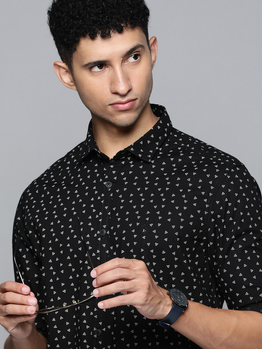 Buy Flying Machine Men Black & White Slim Fit Printed Casual Pure ...