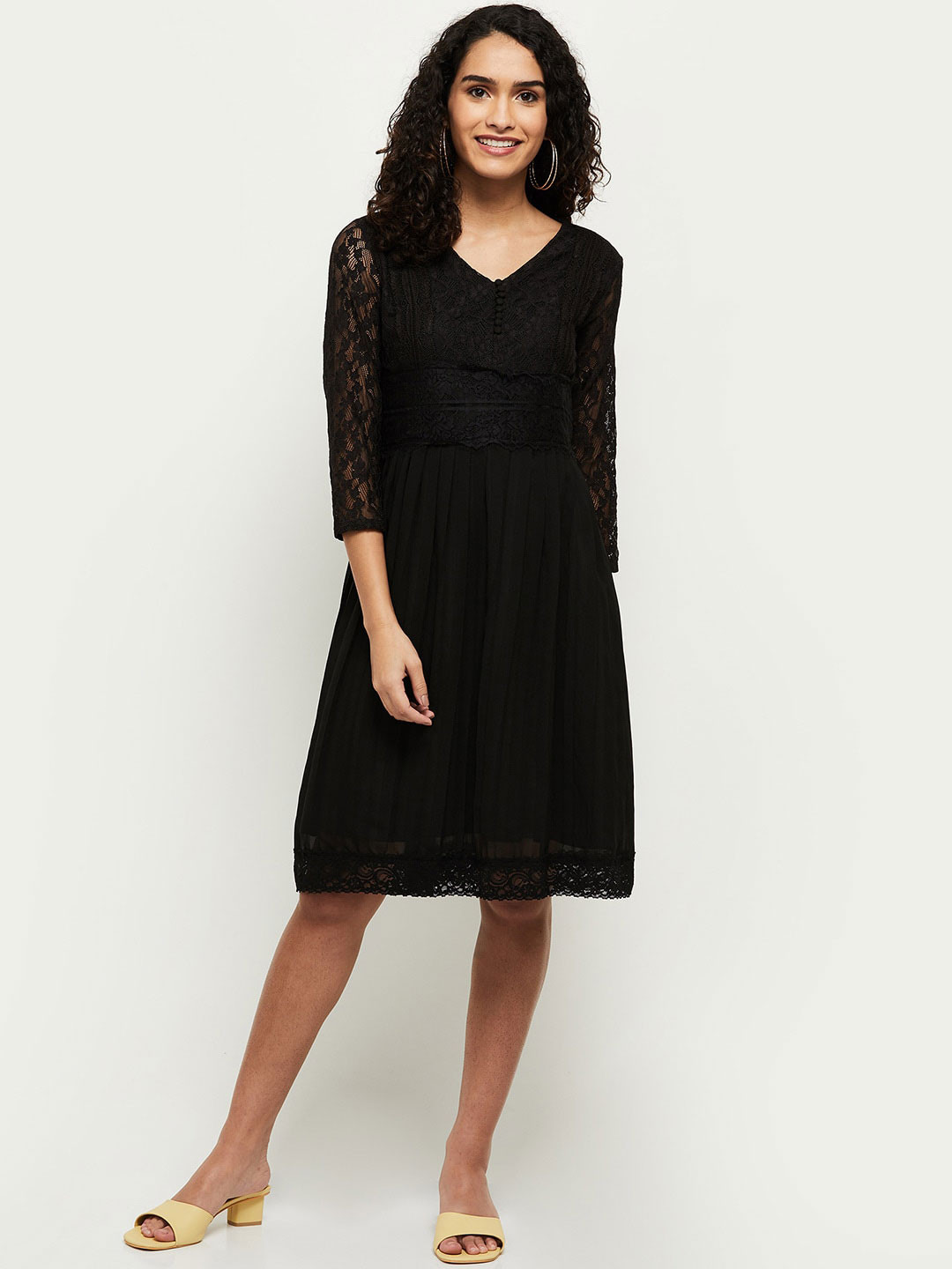 Buy Max Black Dress - Dresses for Women 18063572 | Myntra