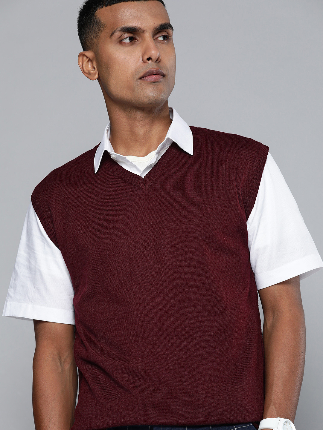 Buy Harvard Men Maroon Solid Sweater Vest - Sweaters for Men 18111250 ...