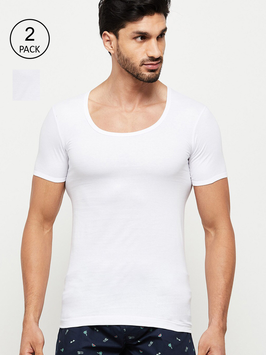 Buy Max Men Pack Of 2 White Solid Pure Cotton Innerwear Vests ...