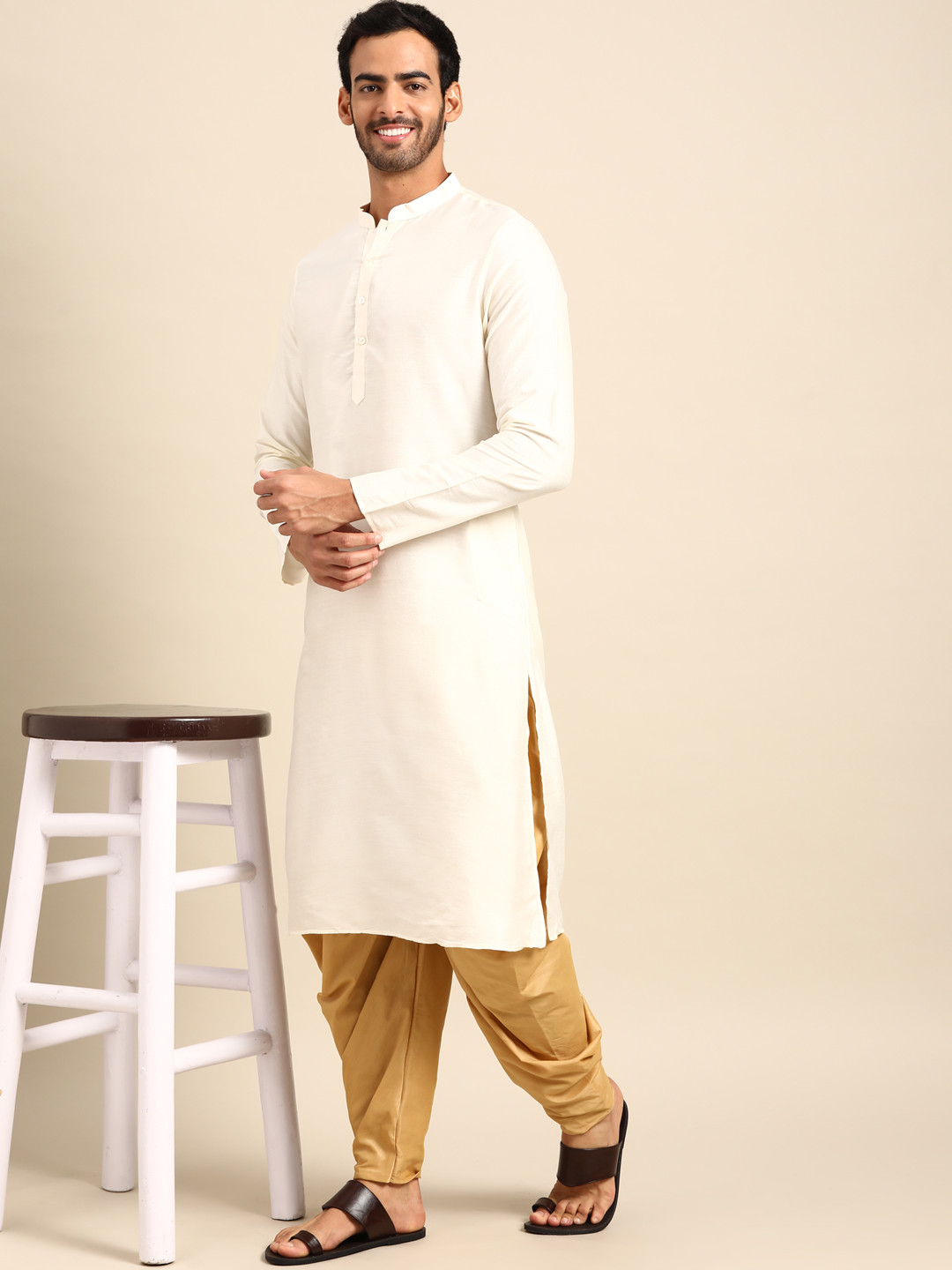 Buy Amodh By Kisah Men Beige Solid Pure Cotton Dhoti Pants - Dhotis for ...