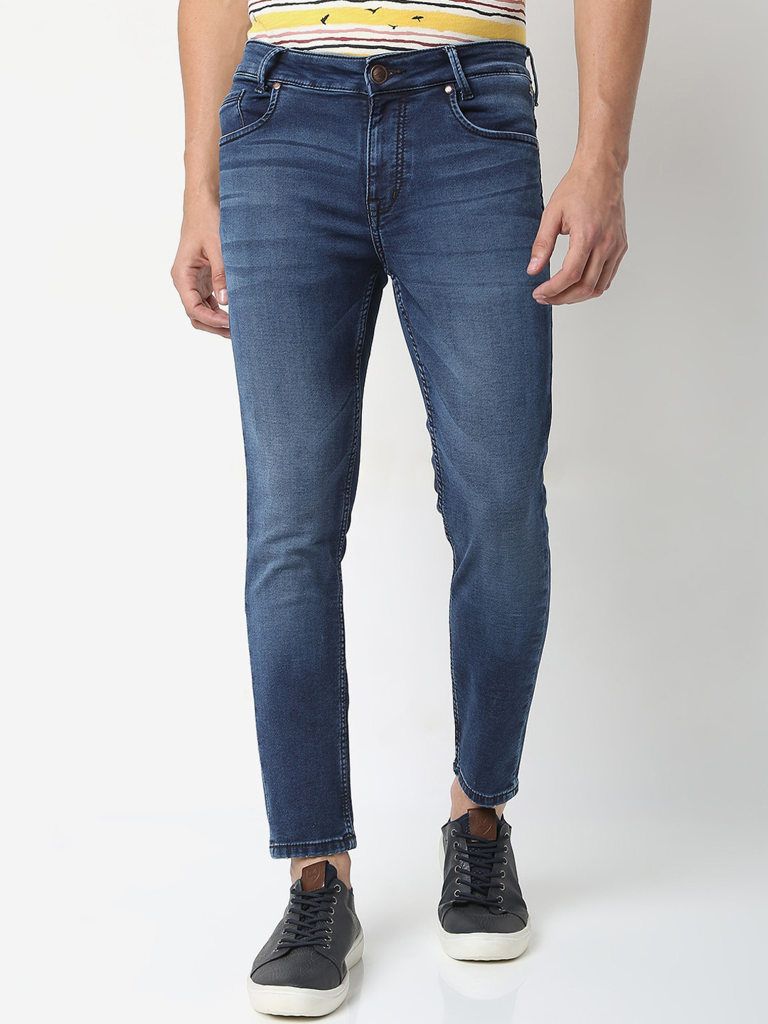 Buy Mufti Men Blue Slim Fit Light Fade Medium Shade Stretchable Jeans ...