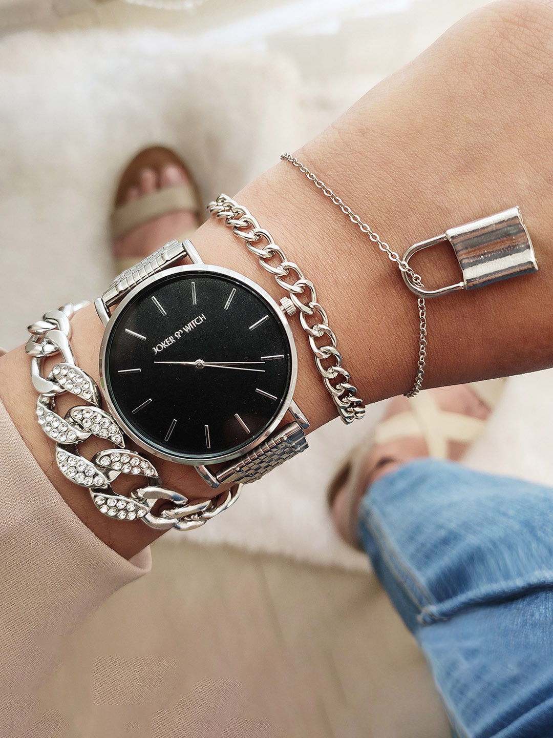 Buy JOKER & WITCH Women Silver & Black Aphrodite Watch & Bracelet Stack ...