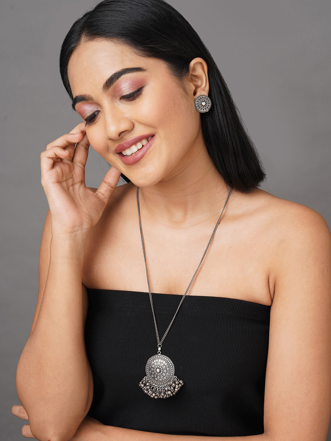 Buy Binnis Wardrobe Silver Plated Jewellery Set - Jewellery Set for ...