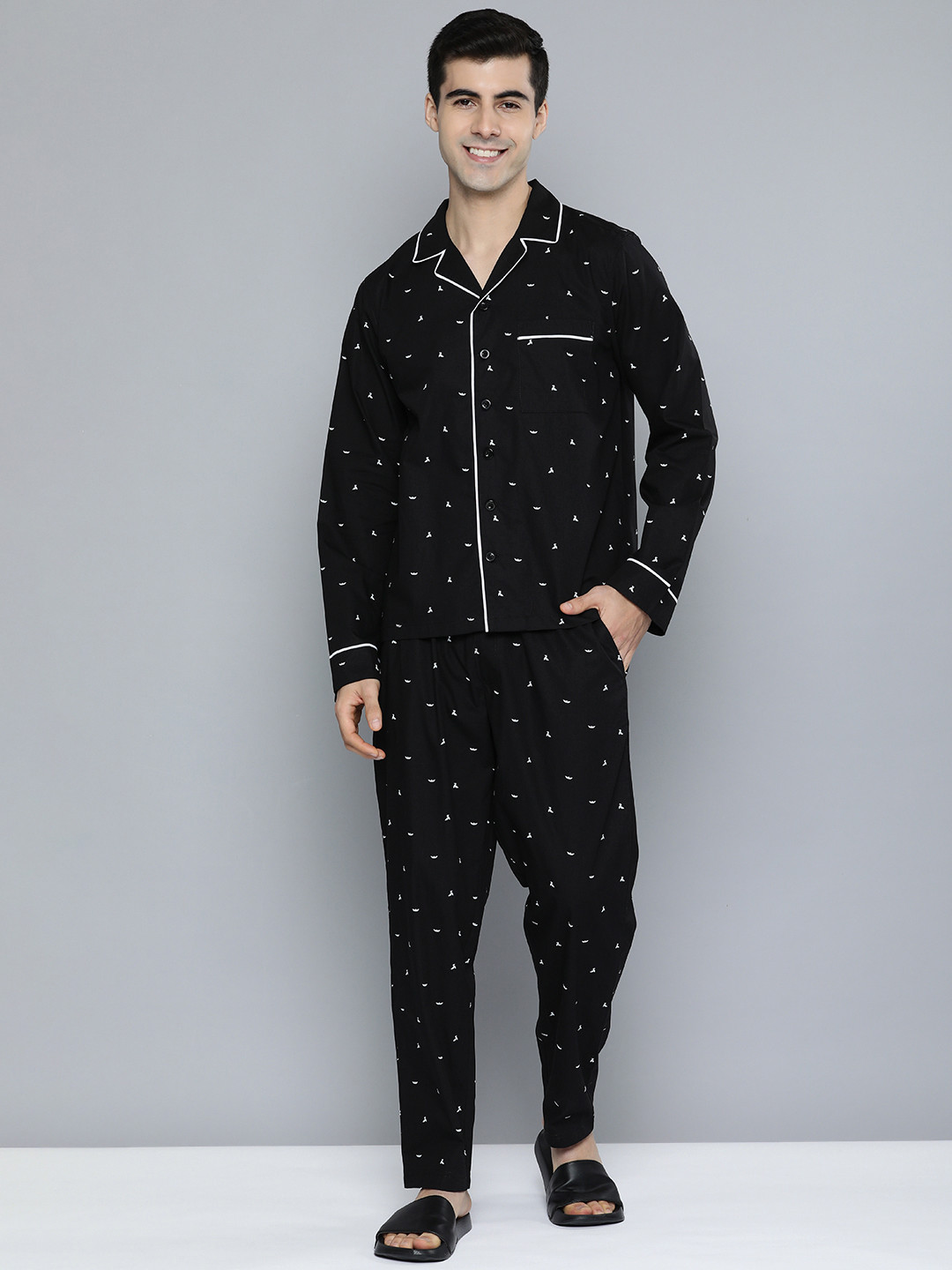 Buy Mast & Harbour Men Black & White Printed Pure Cotton Night Suit ...