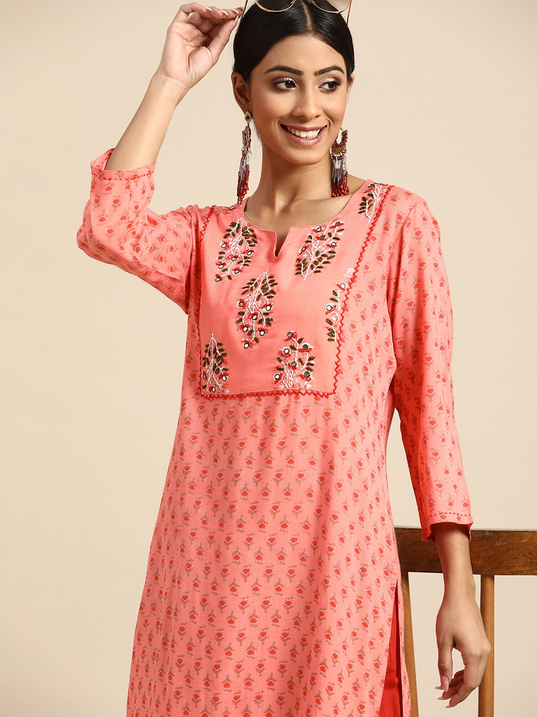 Buy Sangria Women Pink & Green Ethnic Printed Mirror Work Kurta ...