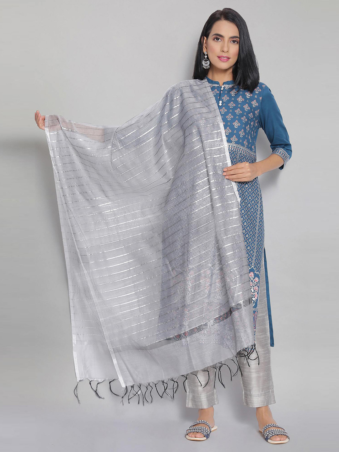 Buy AURELIA Grey & Silver Toned Zari Striped Dupatta - Dupatta for ...