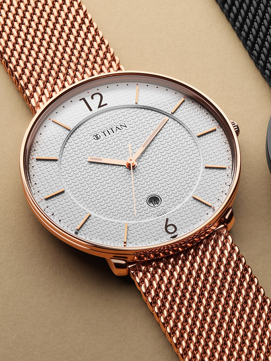 Buy Titan Men Rose Gold Toned Brass Dial & Stainless Steel Bracelet ...