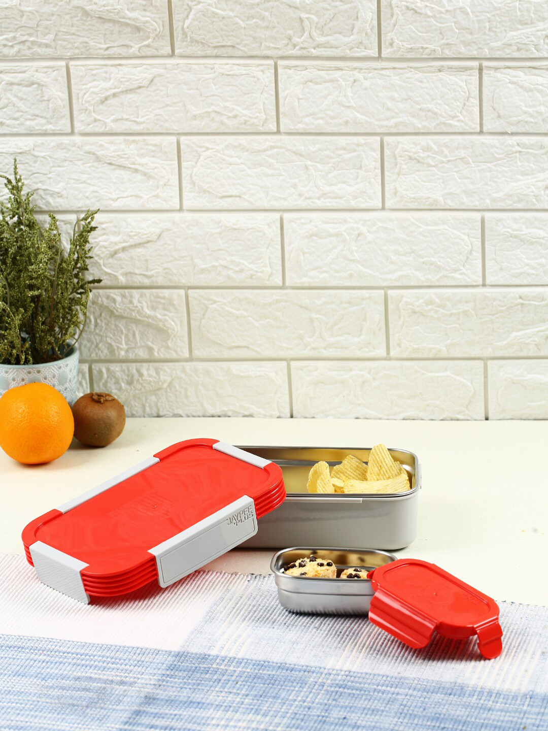 Buy JAYPEE PLUS Red & Silver Toned Solid Stainless Steel Lunch Box ...