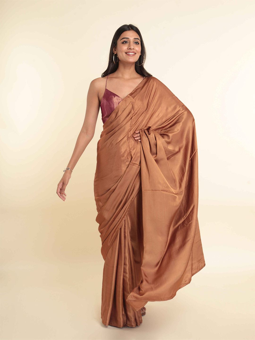 Buy Suta Copper Toned Solid Saree - Sarees for Women 18390824 | Myntra
