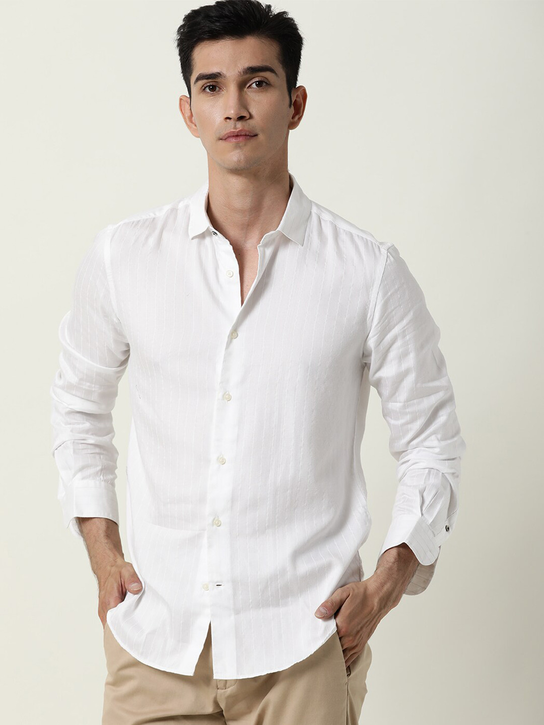 Buy RARE RABBIT Men White Standard Slim Fit Striped Casual Shirt ...