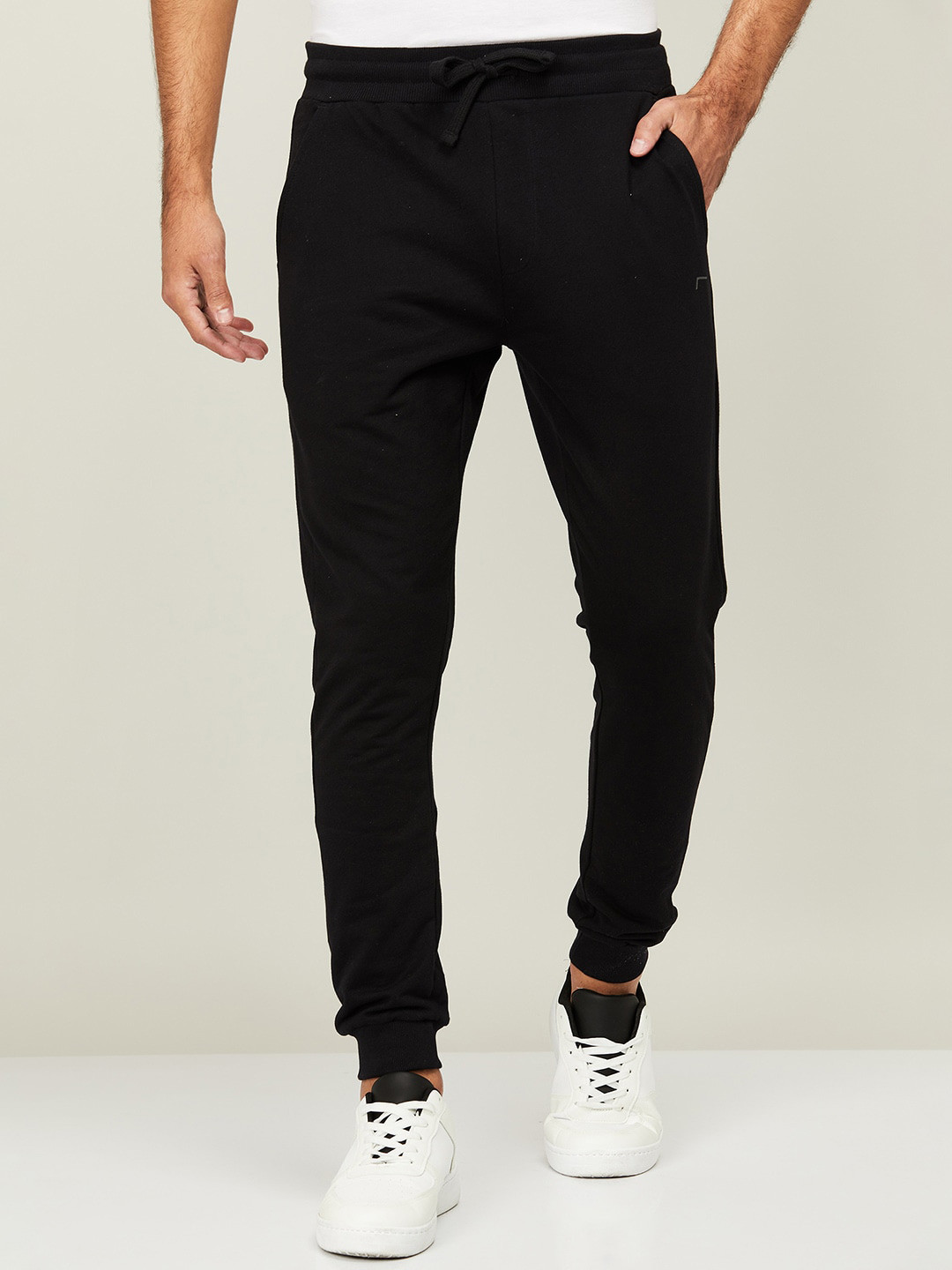 Buy Fame Forever By Lifestyle Men Black Solid Track Pants Track Pants