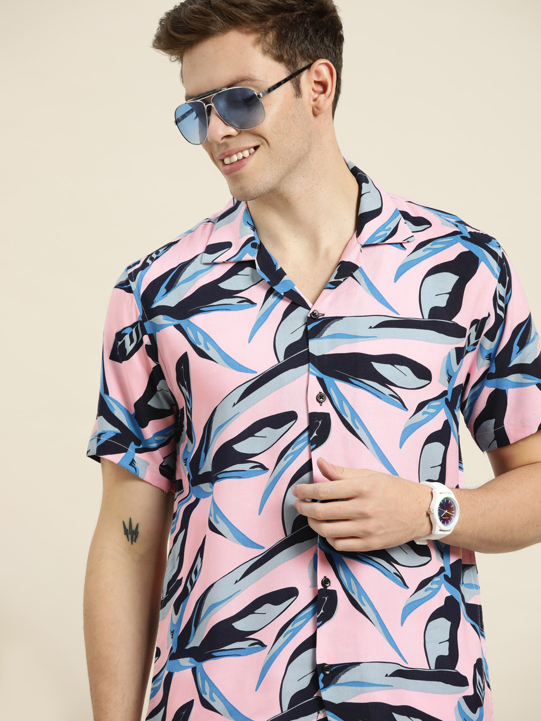 Buy Hancock Men Pink & Navy Blue Floral Printed Relaxed Fit Casual ...