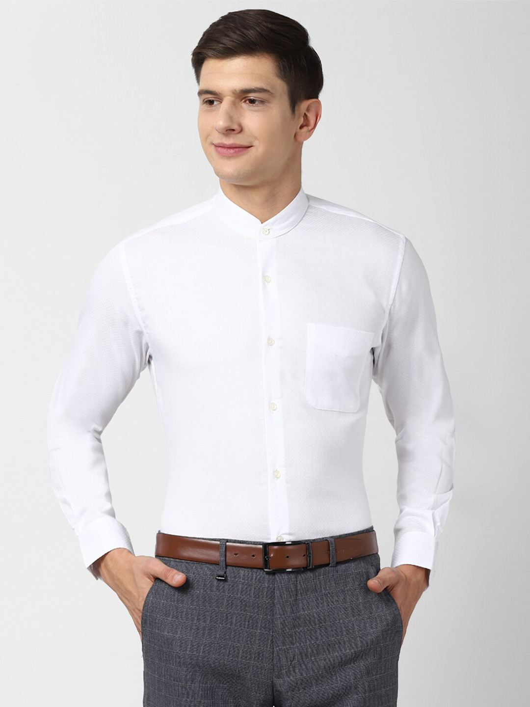 Buy Peter England Men White Slim Fit Formal Shirt - Shirts for Men ...