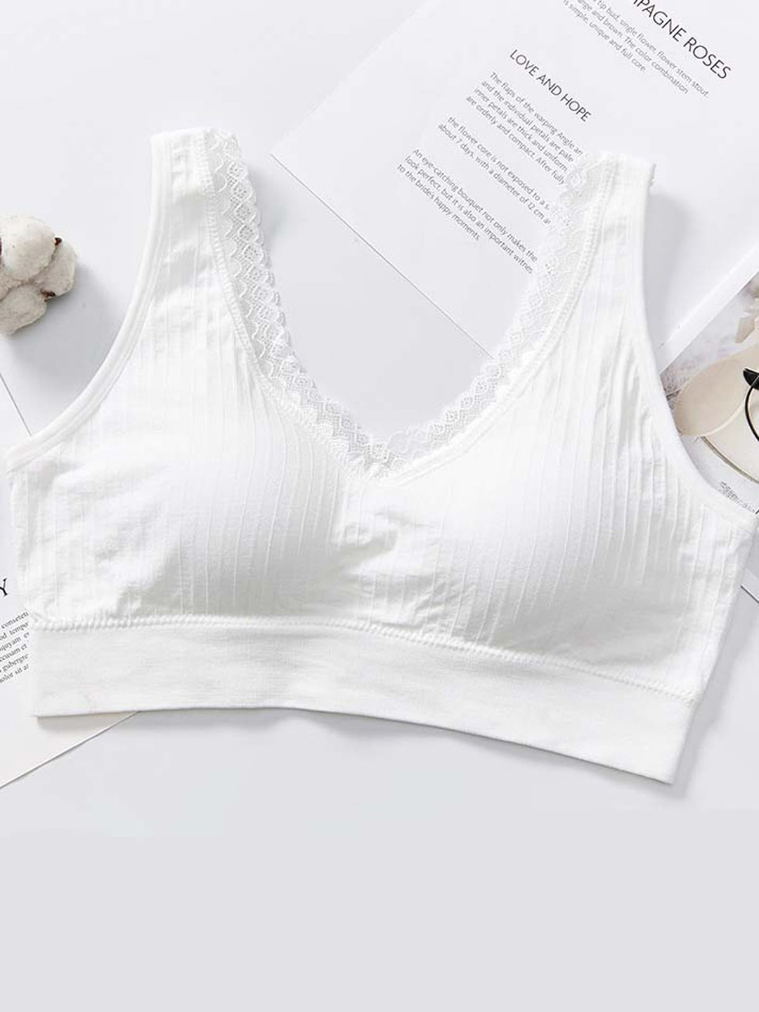 Buy URBANIC White Bra Lightly Padded - Bra for Women 18598706 | Myntra