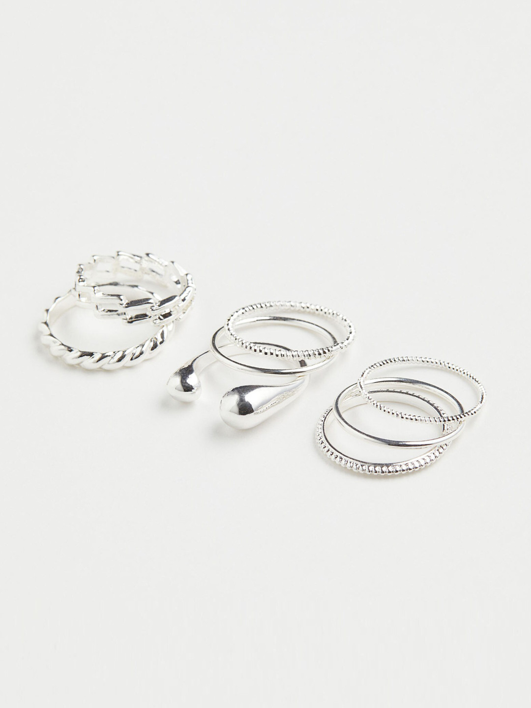 Buy H&M Women Silver Toned 8 Pack Rings - Ring for Women 18638288 | Myntra