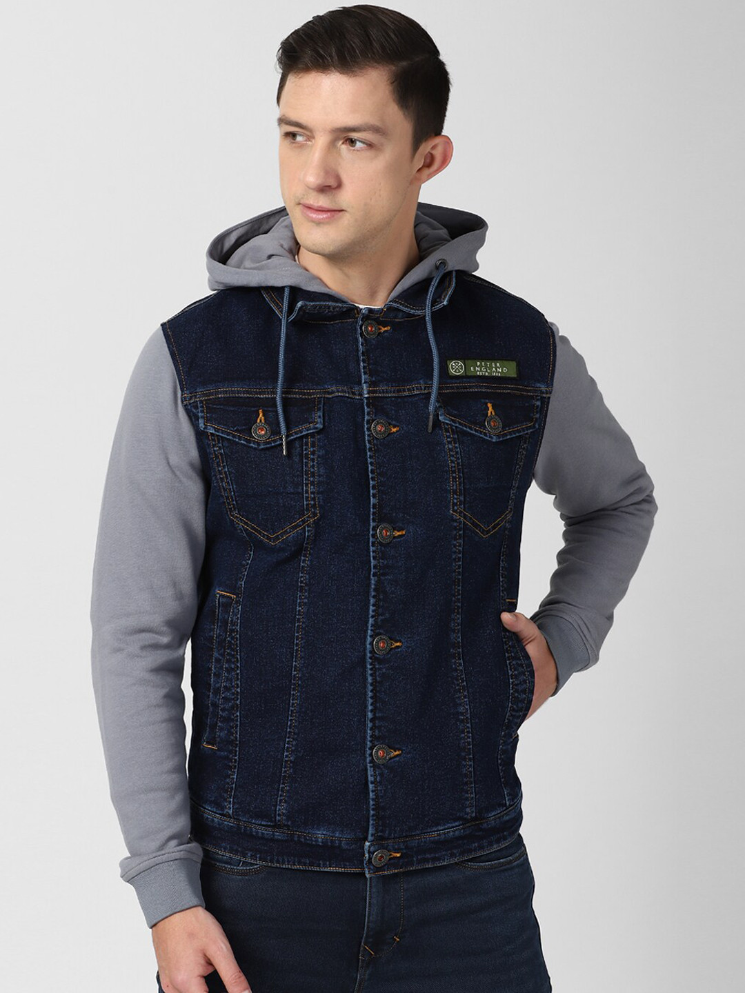 Buy Peter England Casuals Men Navy Blue Washed Colourblocked Denim ...