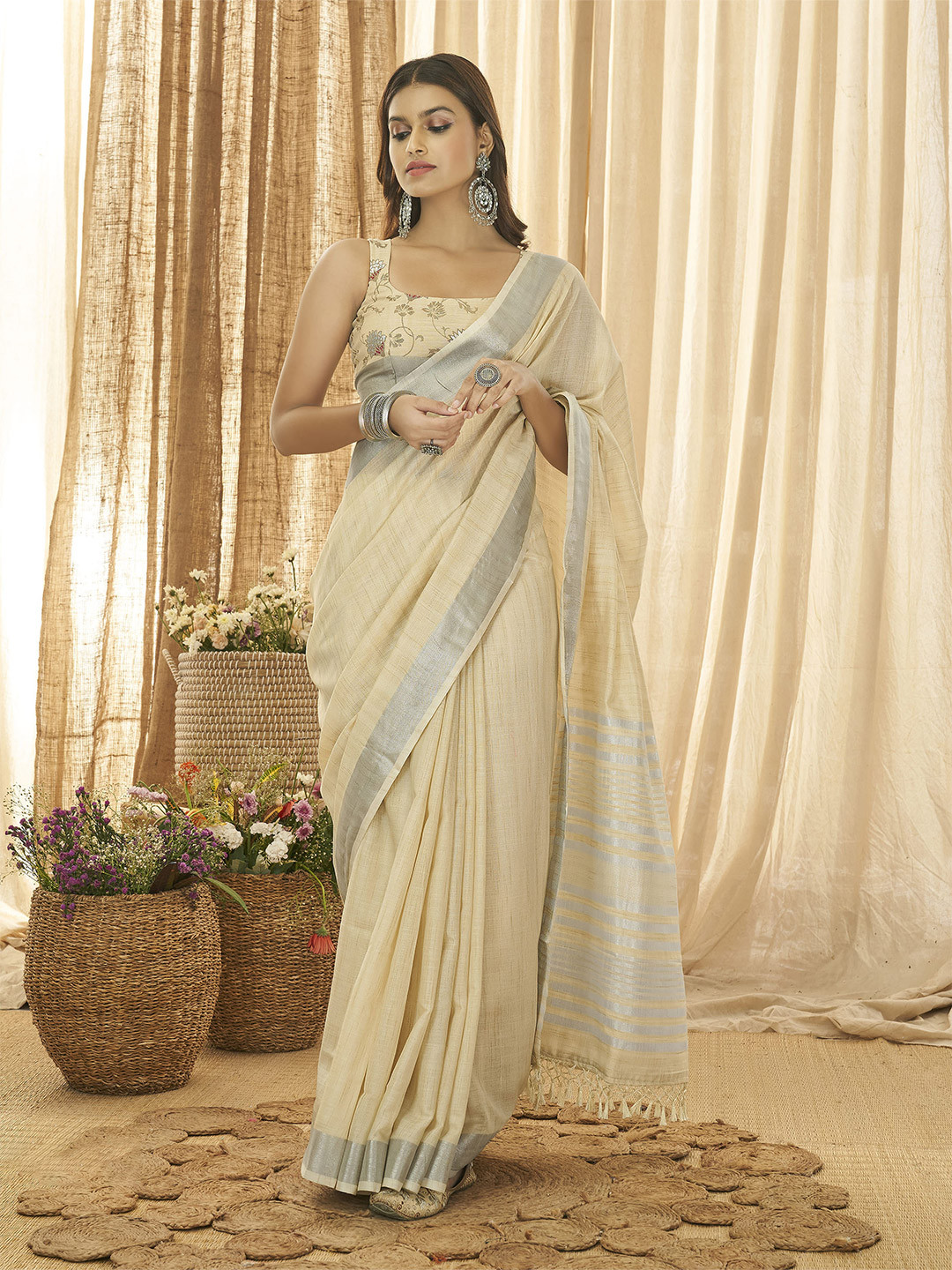 Buy Elora Cream Coloured & Silver Toned Woven Design Linen Blend ...