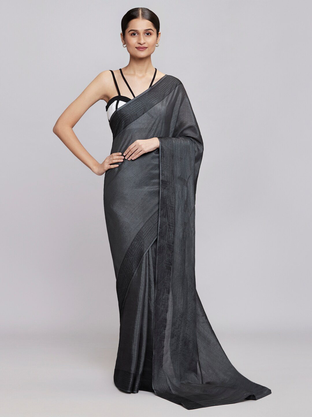 Buy Navyasa By Liva Black Silk Blend Saree - Sarees for Women 18753326 ...