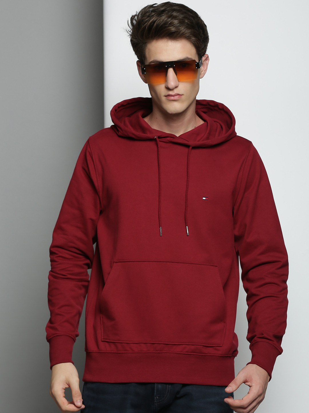 Buy Tommy Hilfiger Men Maroon Hooded Sweatshirt - Sweatshirts for Men ...