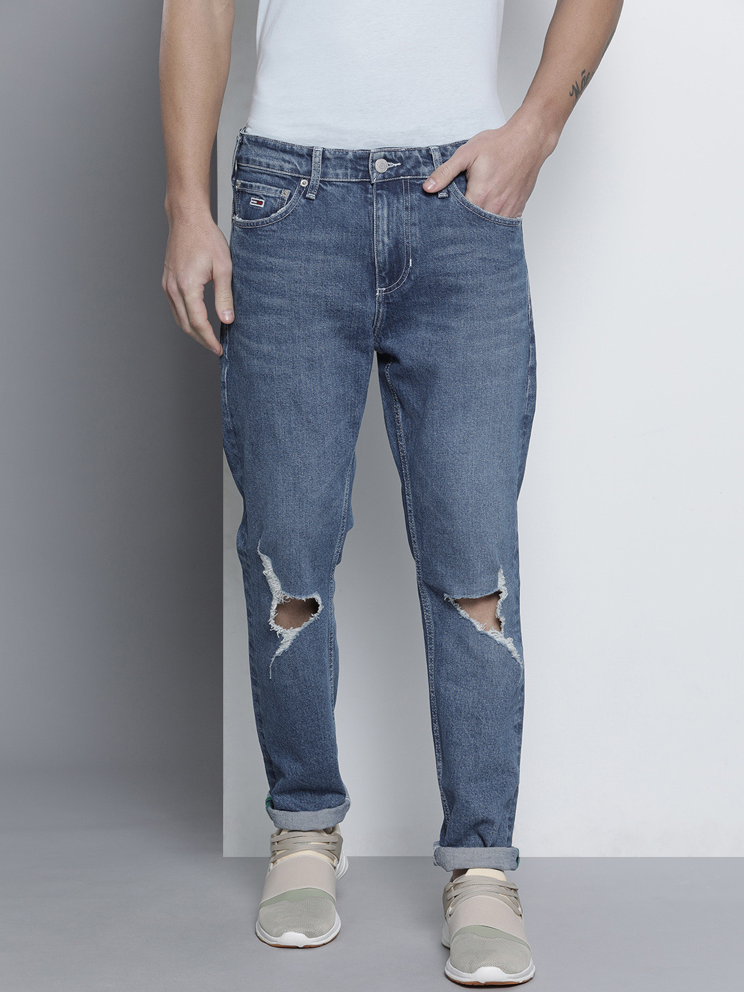 Buy Tommy Hilfiger Men Blue Slim Fit Mid Rise Slash Knee Stretchable ...
