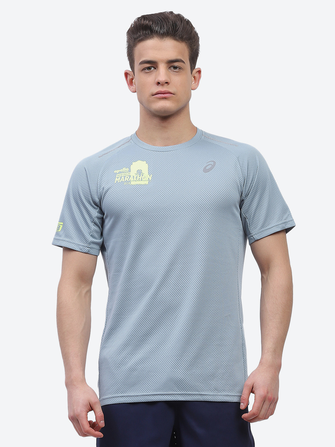 Buy ASICS Men Solid Round Neck Running T Shirt - Tshirts for Men ...
