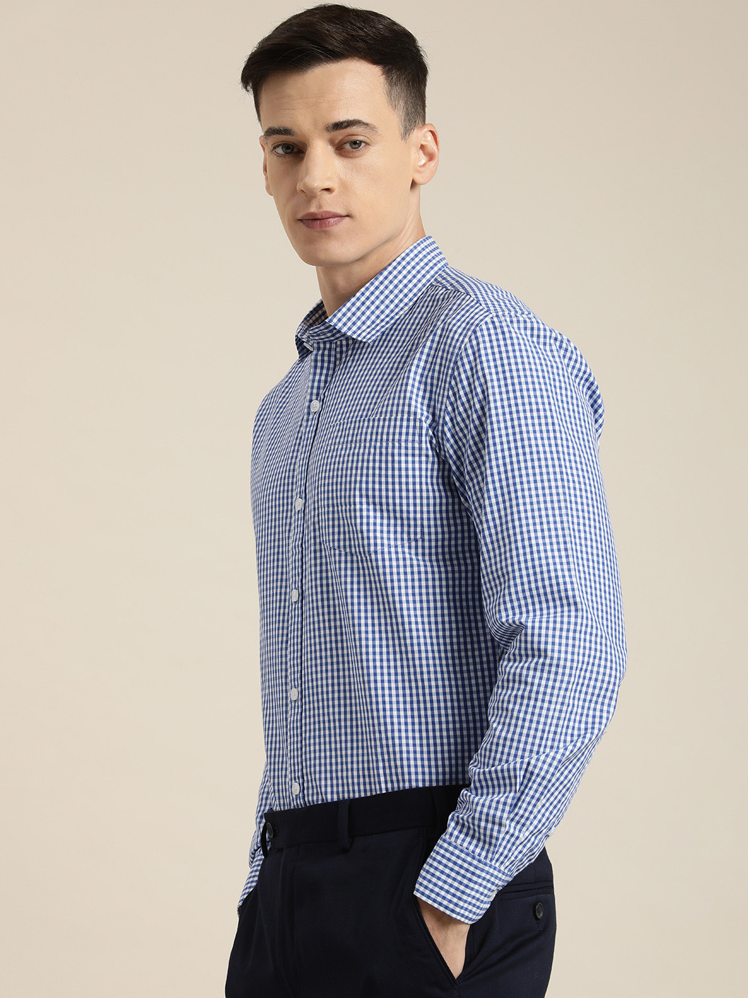 Buy INVICTUS Men Blue Premium Slim Fit Gingham Checked Formal Shirt ...