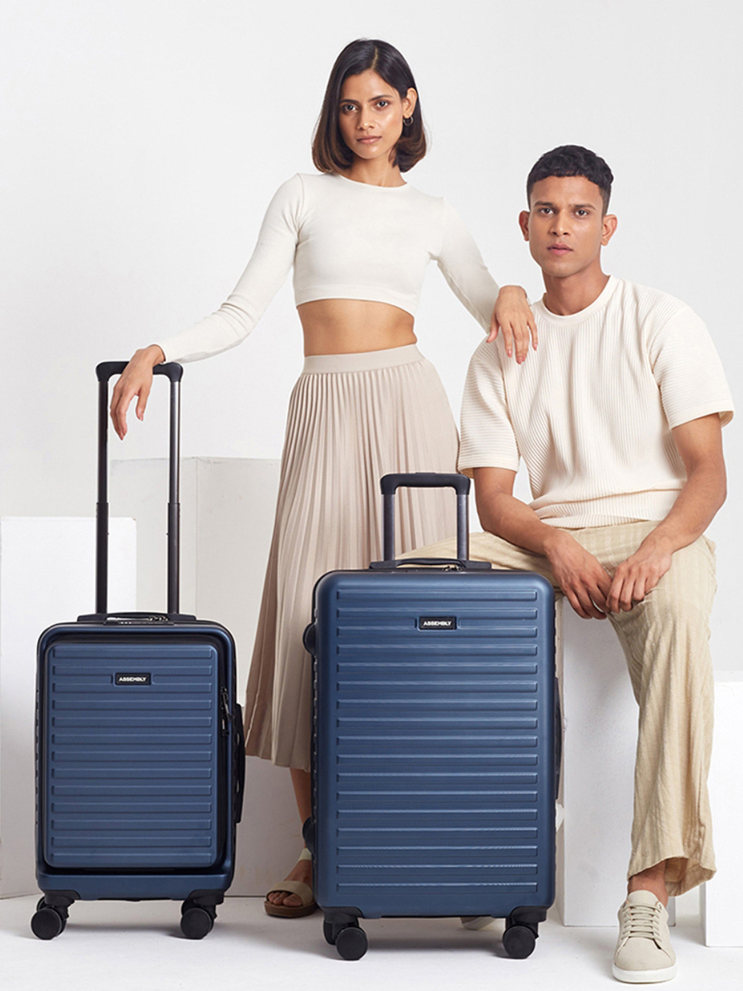 Buy Assembly Set Of 2 Textured Hard Cabin Sized Medium Sized Trolley ...