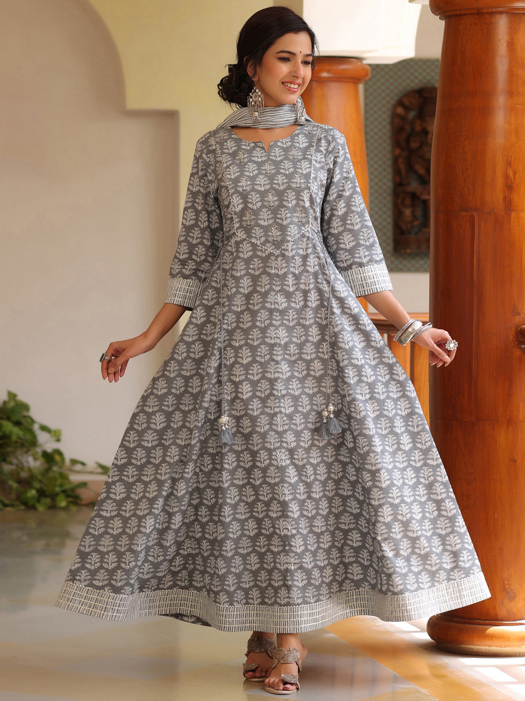 Buy PIROH Grey & Bungee Cord Floral Ethnic Maxi Dress With Dupatta ...