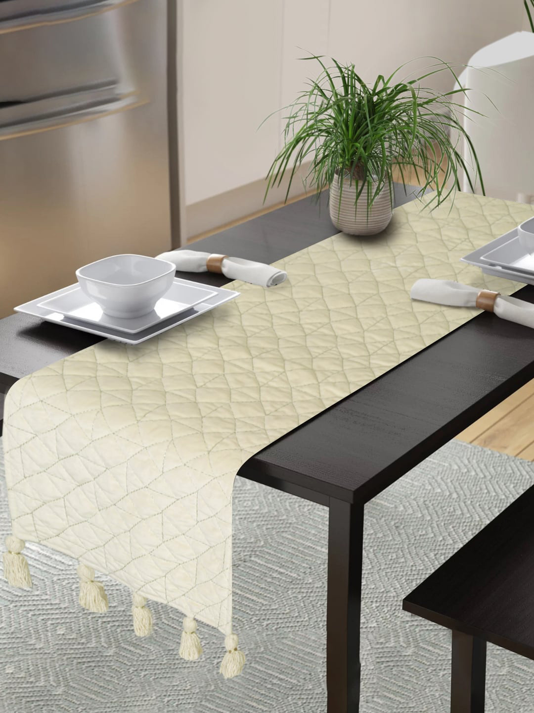 Buy Eyda Cream Coloured Solid Quilted Table Runner - Runners for Unisex ...