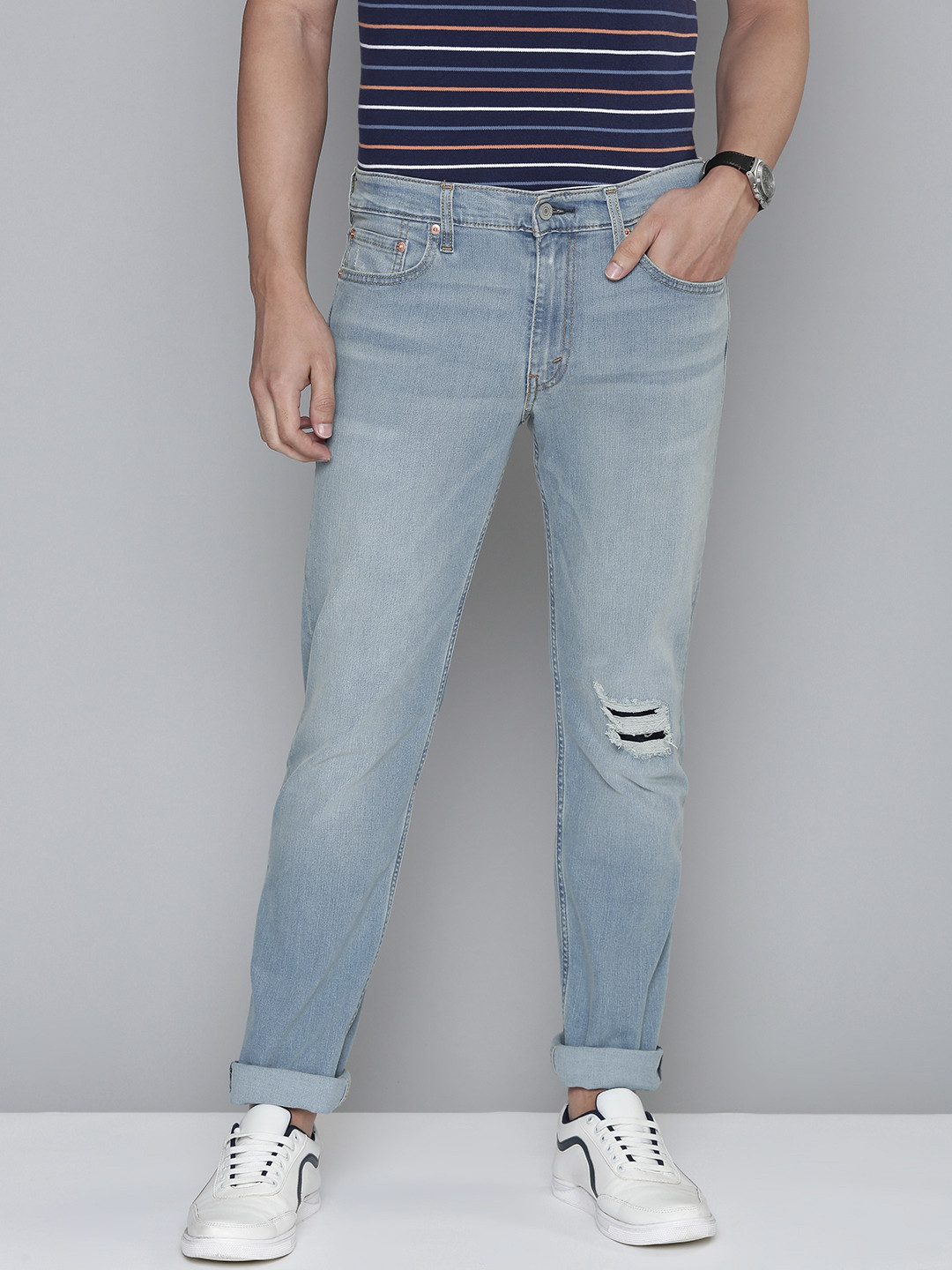 Buy Levis Men Blue Slim Fit Slash Knee Heavy Fade Stretchable Jeans ...