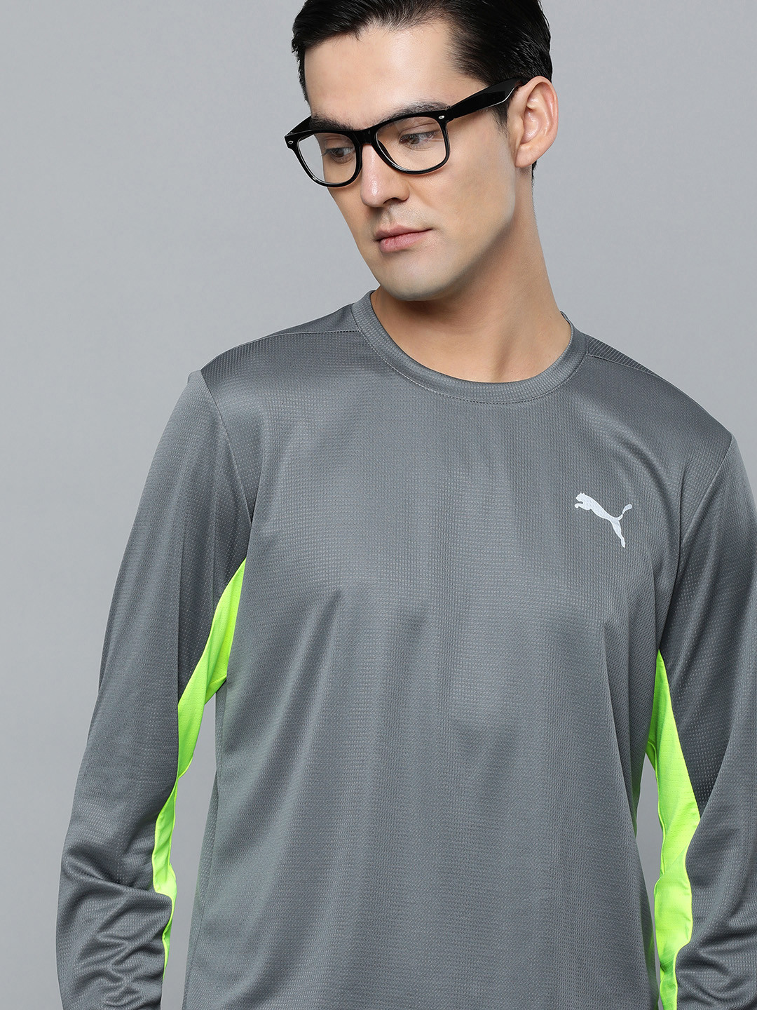 Buy Puma Men Grey Self Design DryCell Favourite Long Sleeve Running T ...