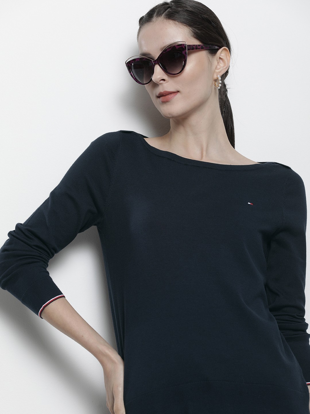 Buy Tommy Hilfiger Women Navy Blue Solid Pullover Sweaters For Women
