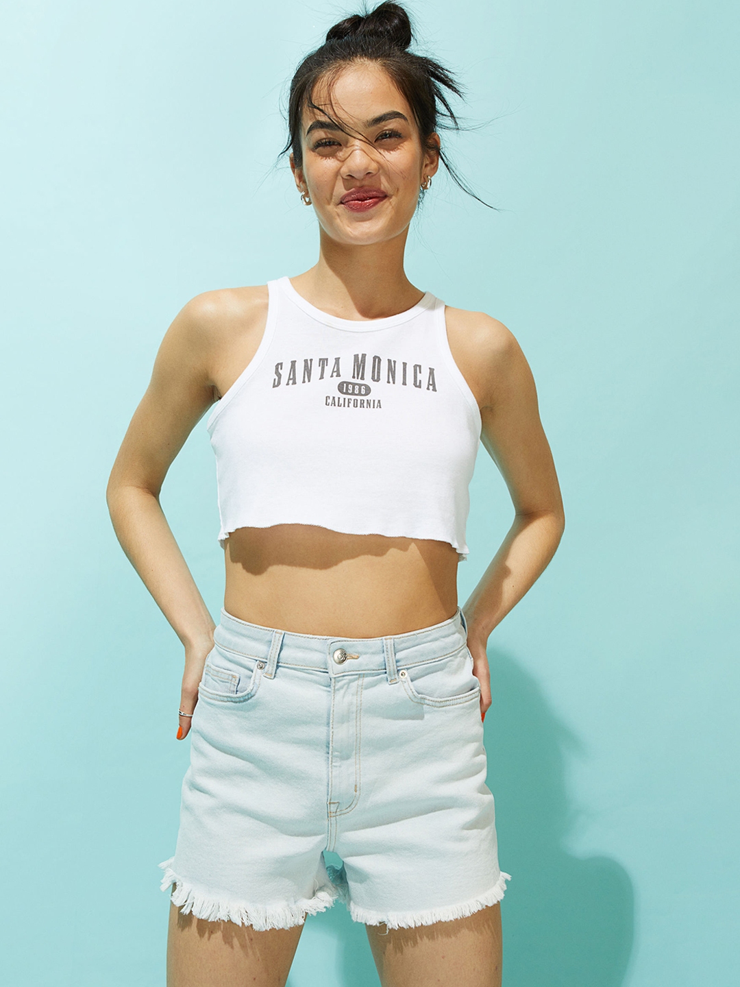 Buy Handm Woman Blue High Waist Denim Shorts Shorts For Women 19016334 Myntra