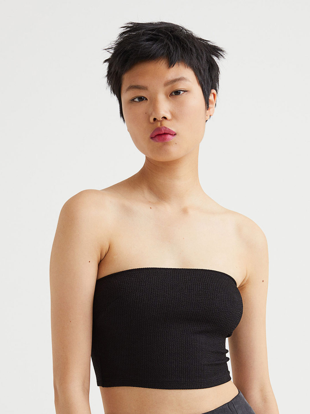 Buy H&M Women Black Solid Cropped Jersey Tube Top - Tops for Women ...