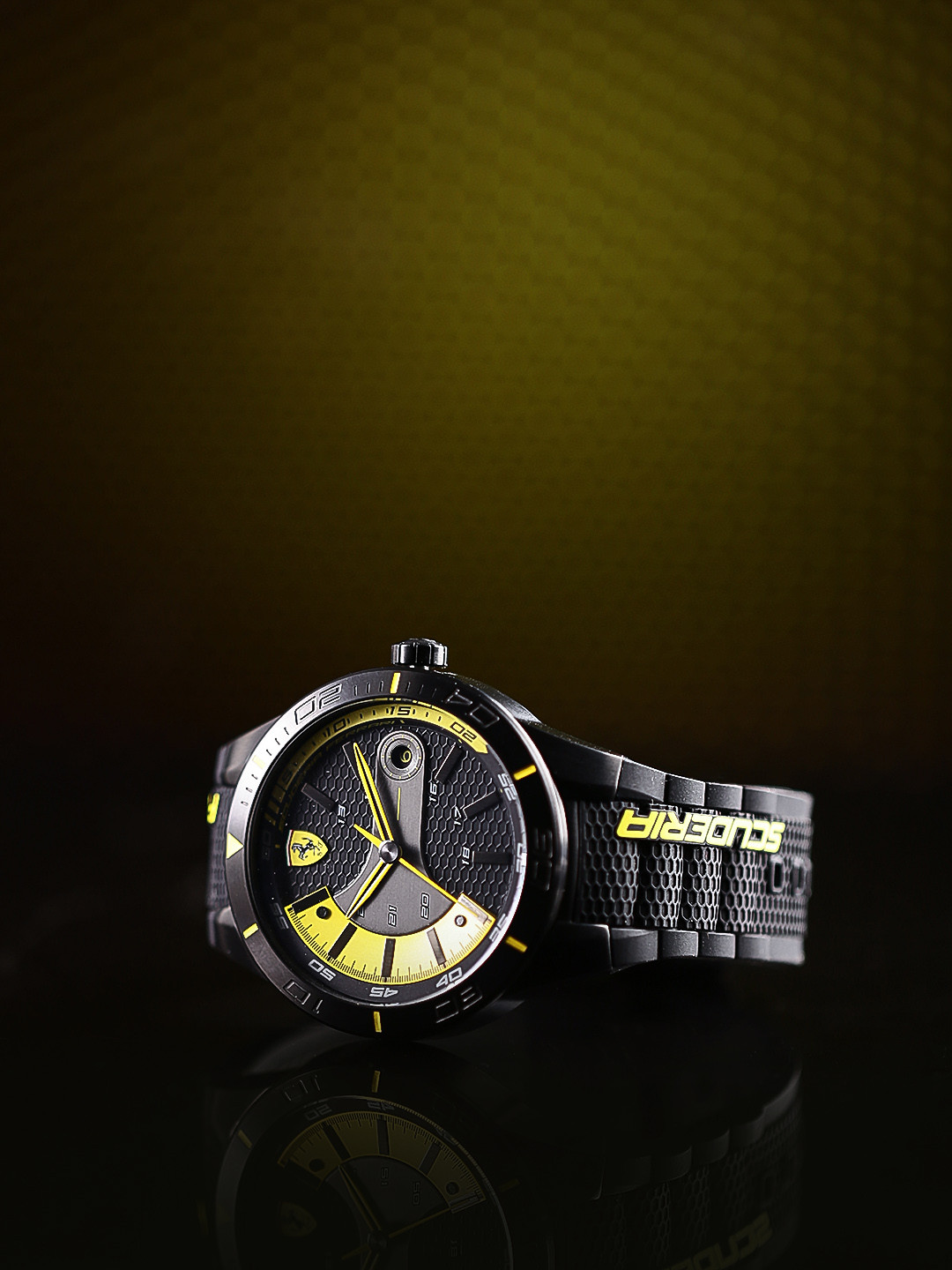 Buy SCUDERIA FERRARI Men Yellow & Black Analogue Watch 0830266_SF ...