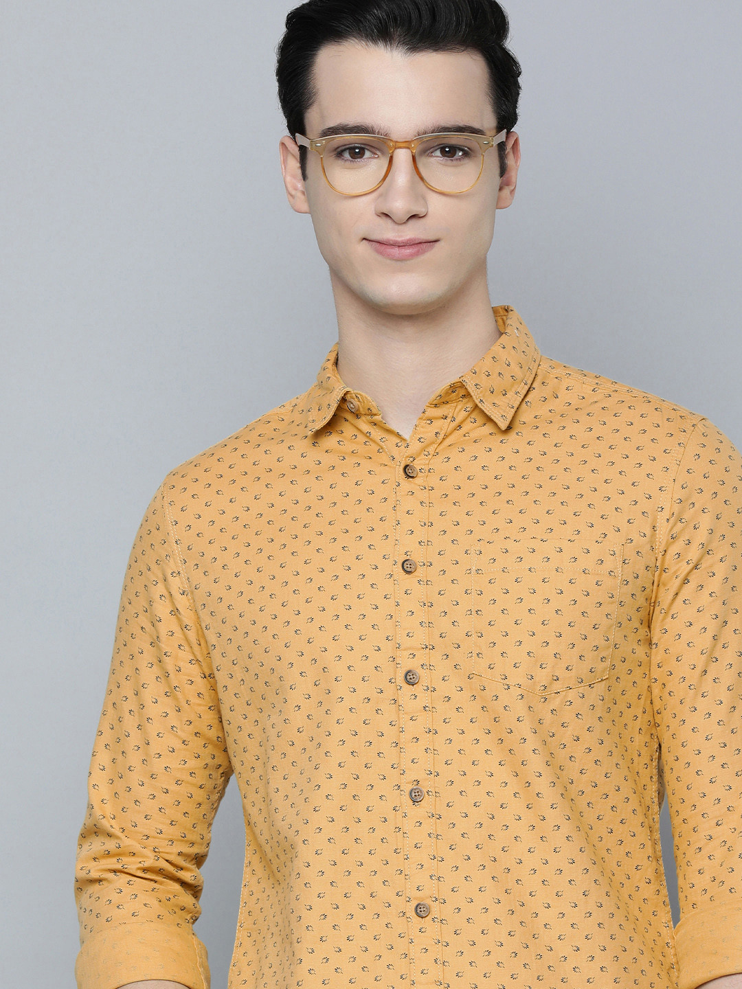 Buy Flying Machine Men Slim Fit Printed Pure Cotton Casual Shirt ...