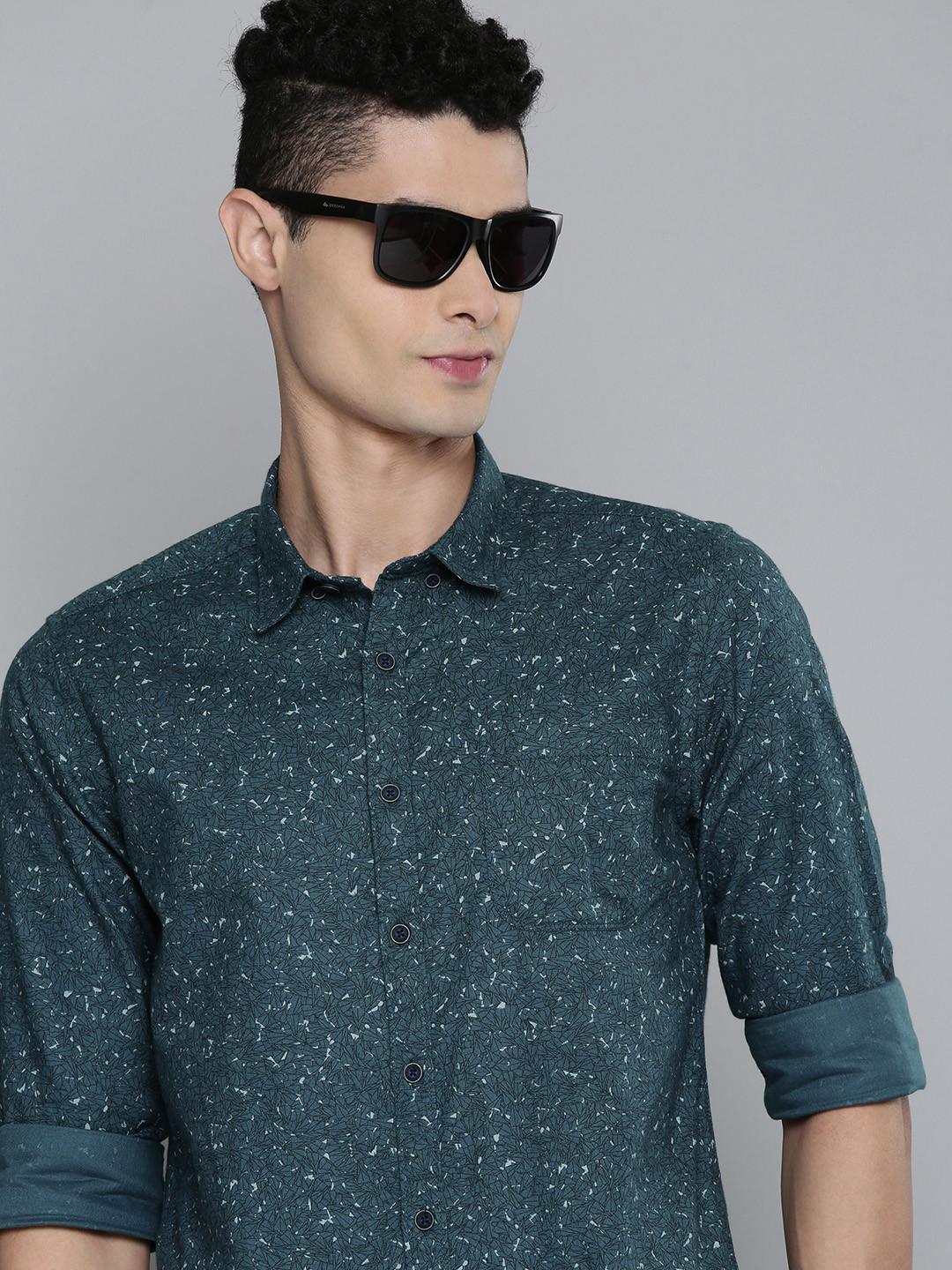 Buy Flying Machine Men Blue Slim Fit Printed Pure Cotton Casual Shirt ...