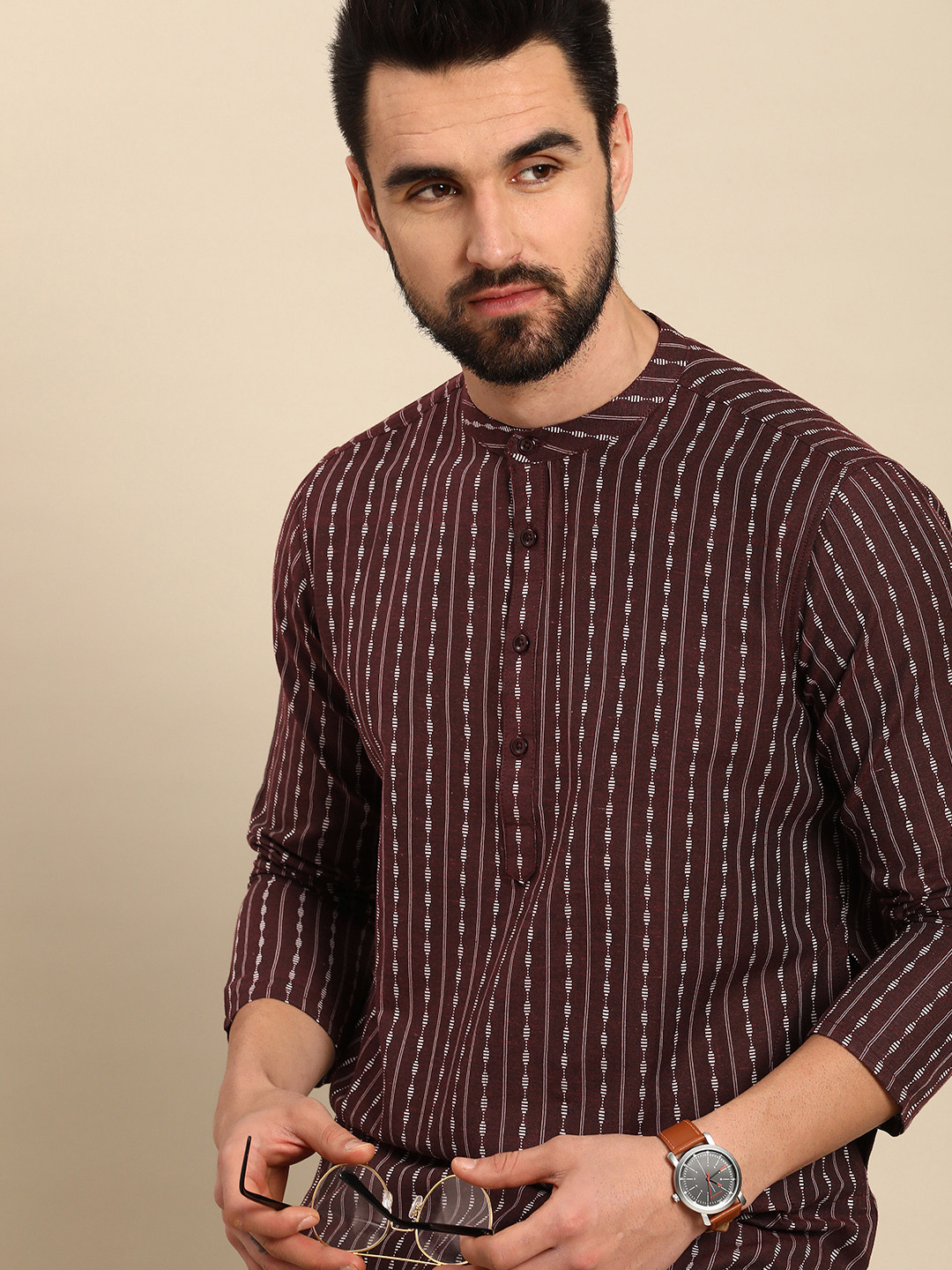 Buy Anouk Men Maroon Printed Kurta - Kurtas for Men 19065232 | Myntra