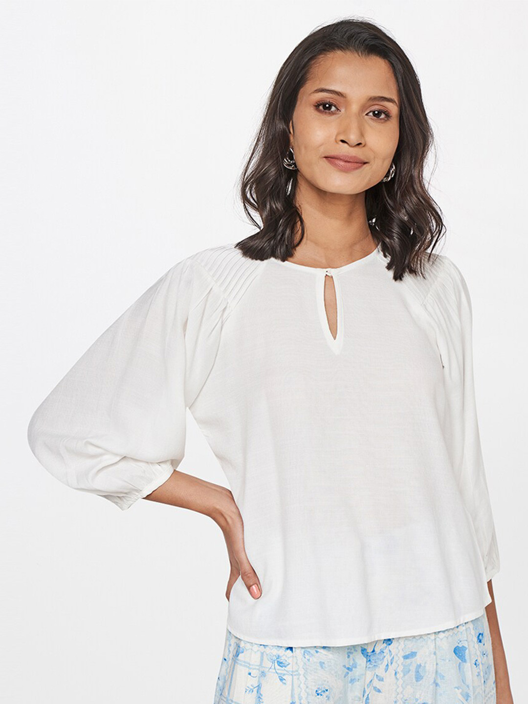 Buy AND White Top - Tops for Women 19093922 | Myntra