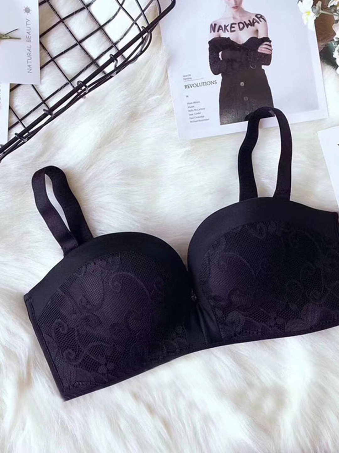 Buy URBANIC Black Bra Underwired - Bra for Women 19096240 | Myntra