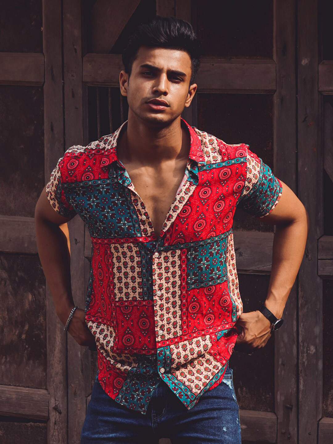 Buy Powerlook Men Multicoloured Relaxed Slim Fit Geometric Printed ...