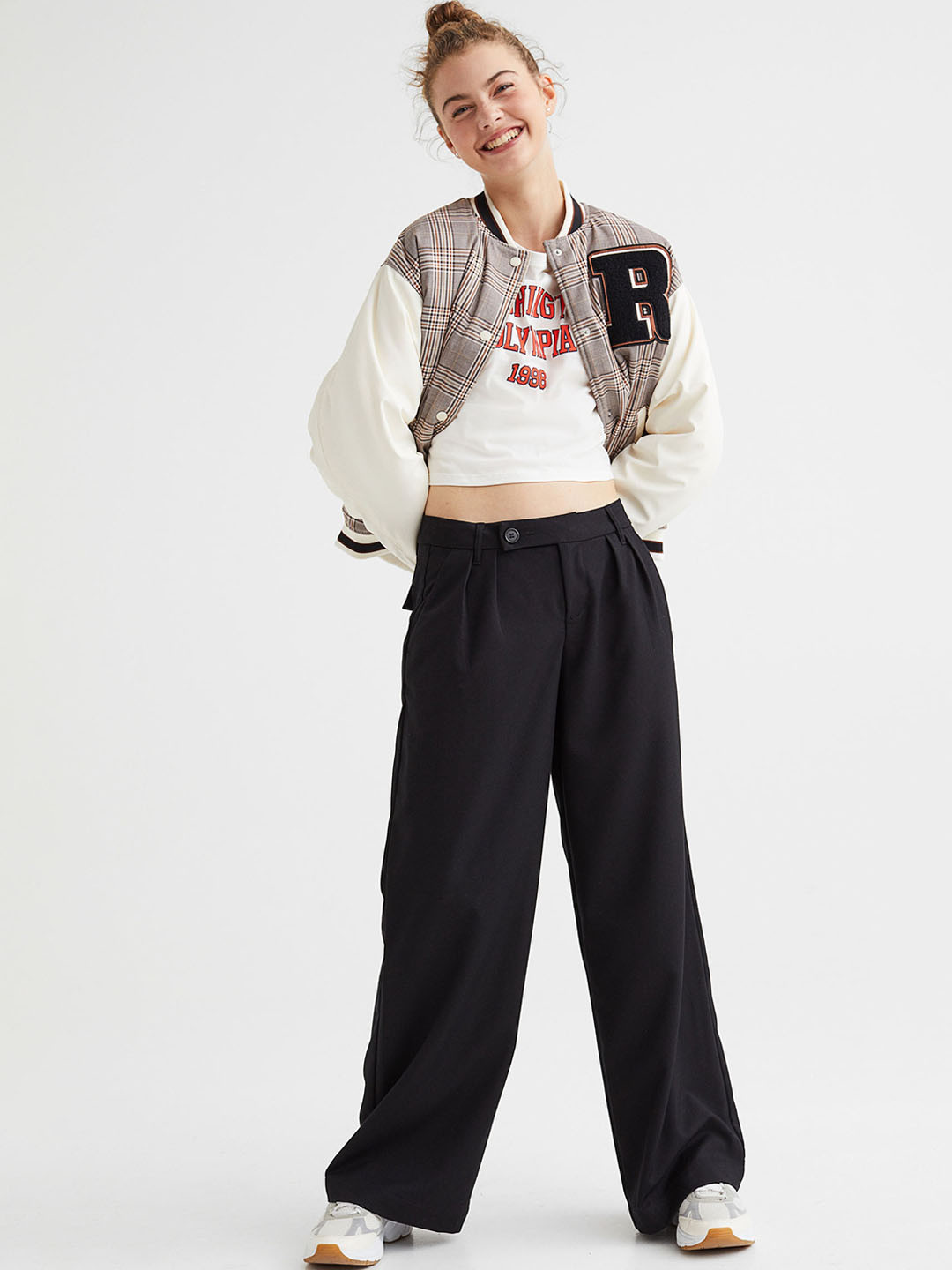 Buy H&M Women Black Tailored Regular Fit Trousers - Trousers for Women ...