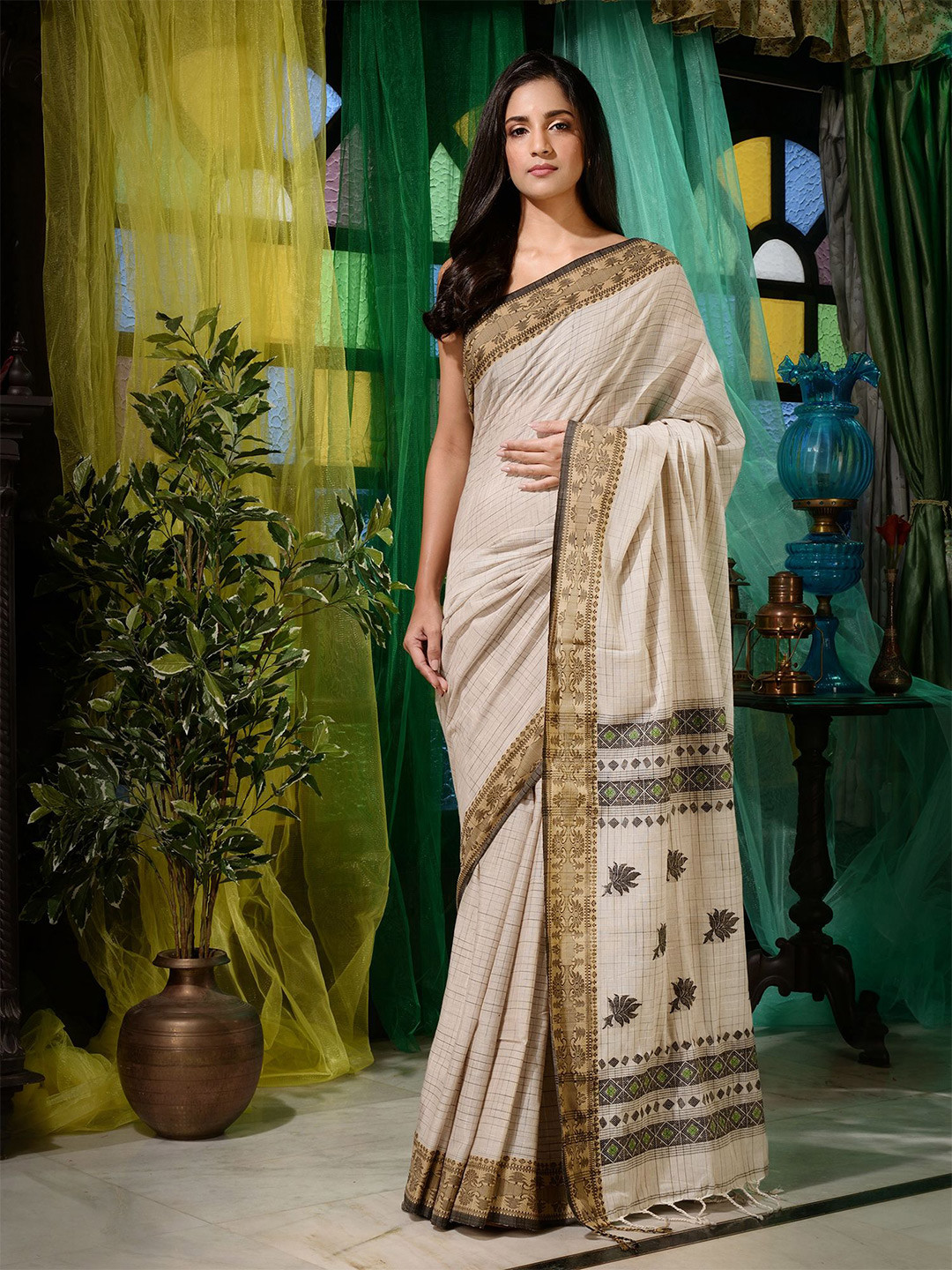 Buy Charukriti Off White & Black Woven Design Pure Cotton Saree ...