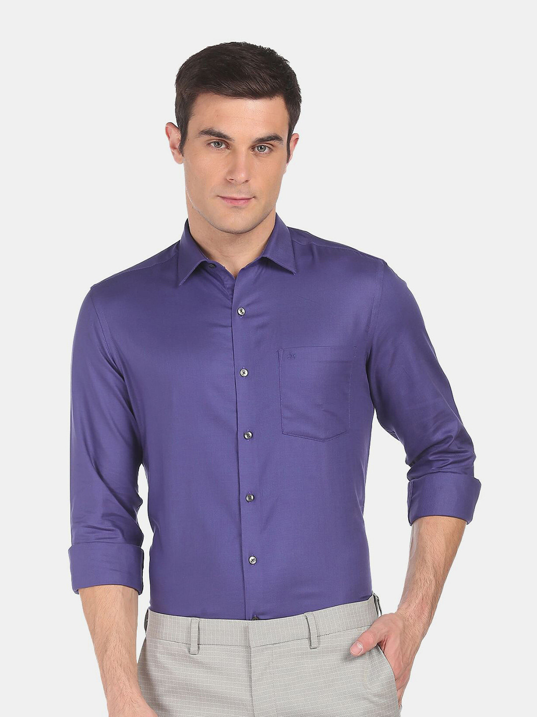 Buy Arrow Men Dark Purple Solid Cotton Casual Shirt - Shirts for Men ...
