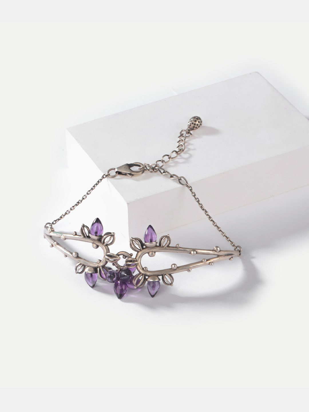 Buy SHAYA Women Silver Bracelet - Bracelet for Women 19171034 | Myntra