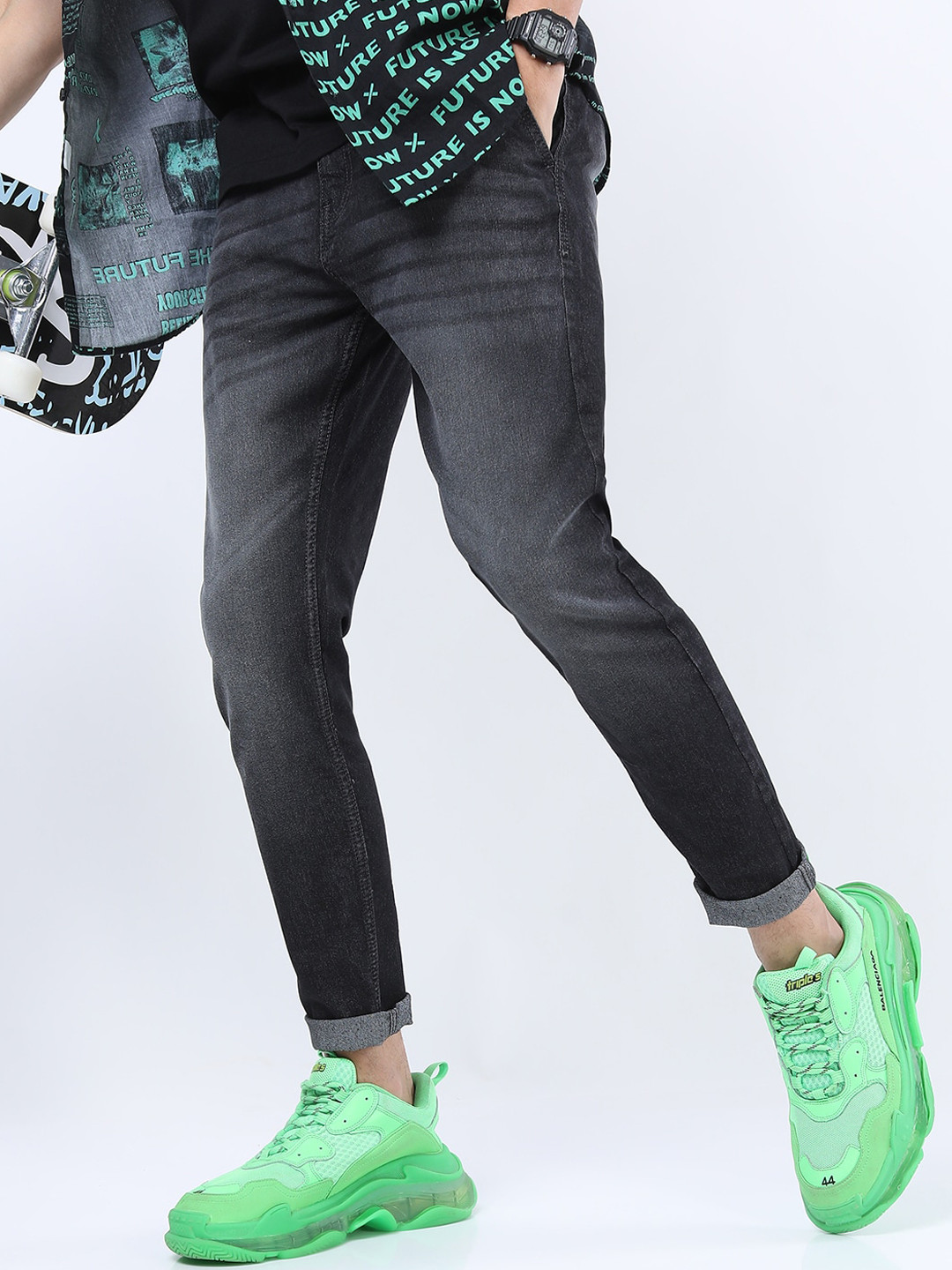 Buy KETCH Men Charcoal Grey Slim Fit Clean Look Stretchable Jeans ...