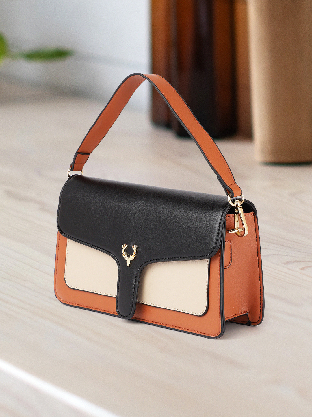 Buy Allen Solly Black Colourblocked PU Regular Structured Handheld Bag ...