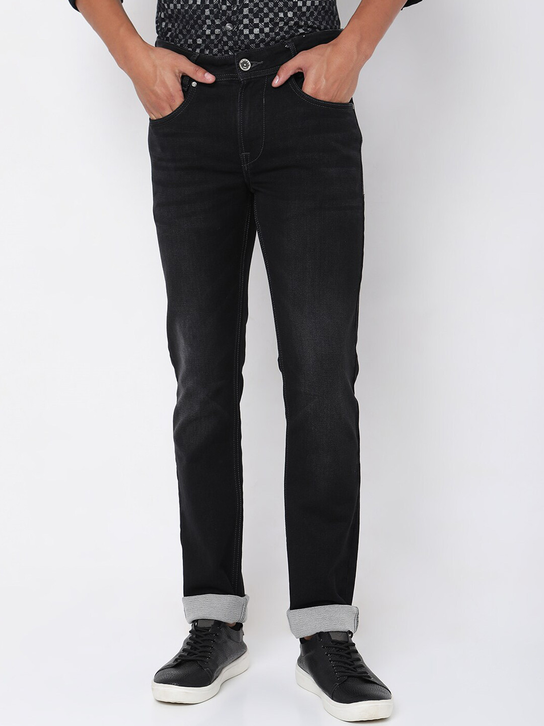 Buy Mufti Men Black Slim Fit Jeans - Jeans for Men 19232030 | Myntra